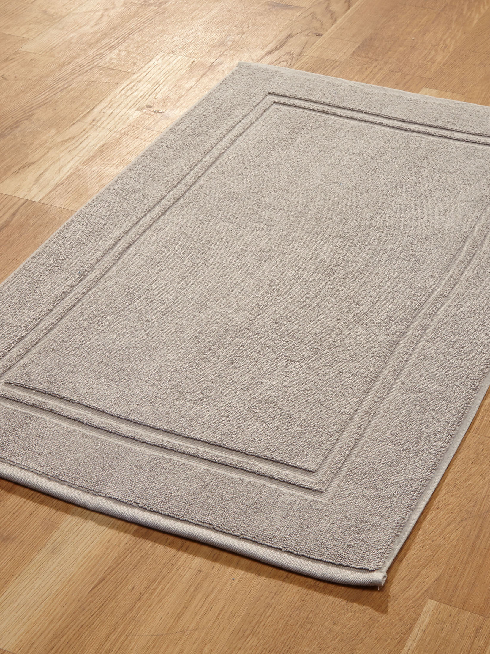 Barrier Reefs Matte - Badmatte von Kibek in Grau