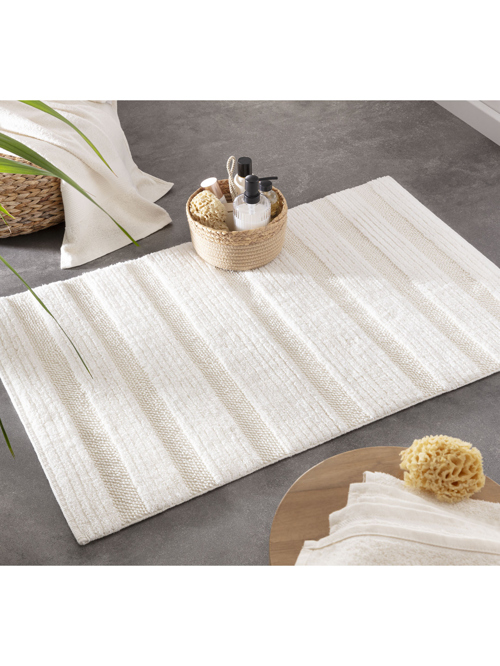 Badematte von Kibek - Calira in Creme, 50 x 60 cm