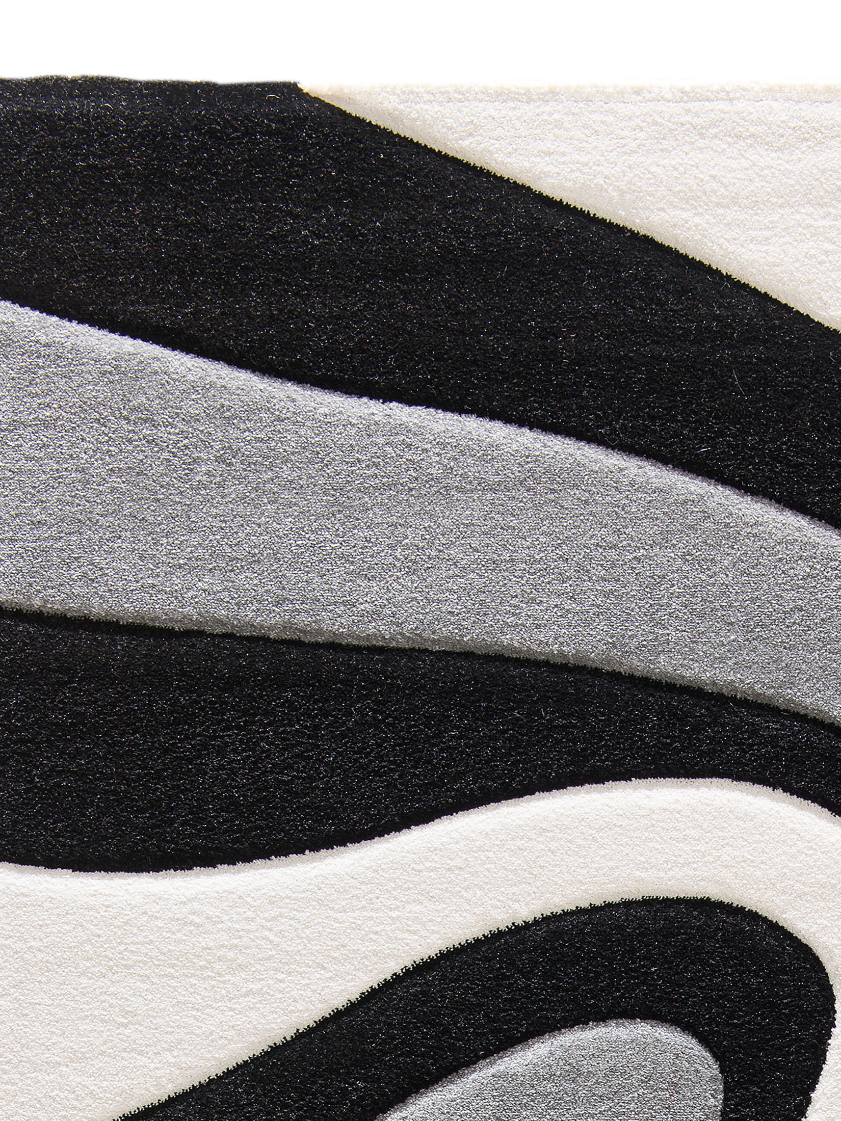 Carmen - Designer-Teppich von Kibek in Grau