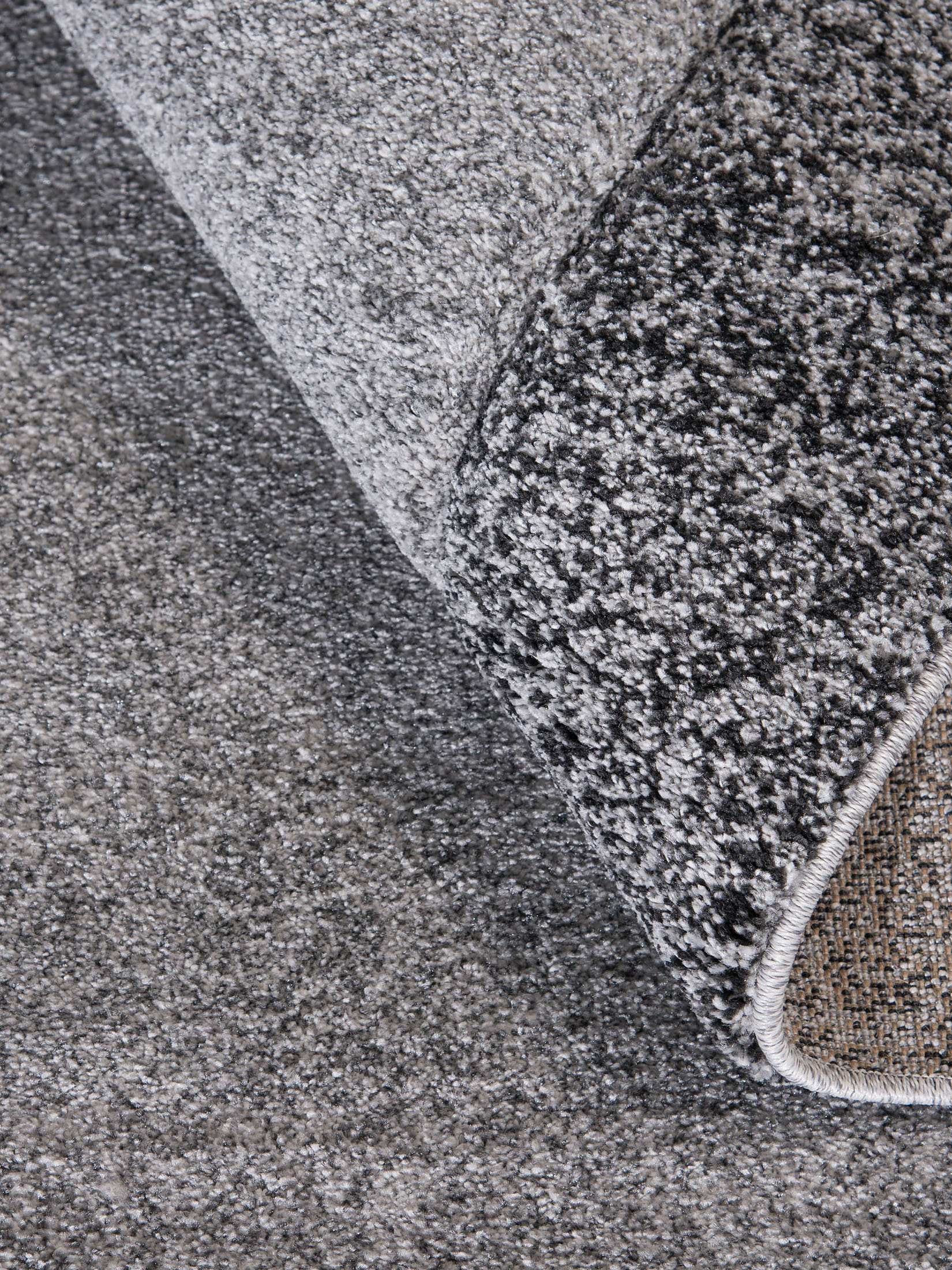 Celia Border - Designer-Teppich von Kibek in Grau