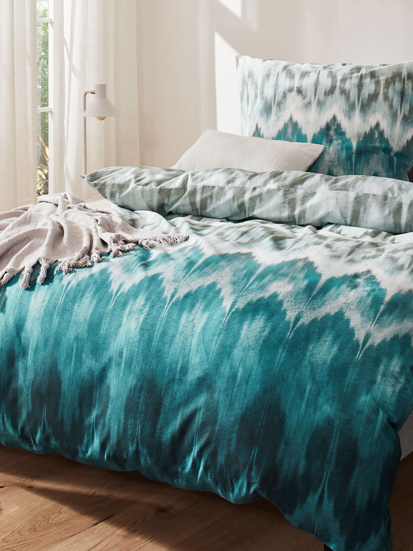 Mirani | Petrol | ca. 80 x 80 cm und ca. 135 x 200 cm | 2183440003